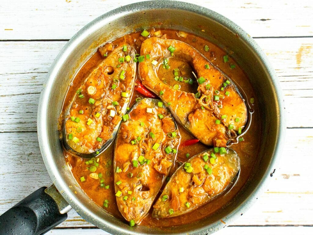Easy Braised Fish Recipe (Vietnamese Style) - COOKMORPHOSIS